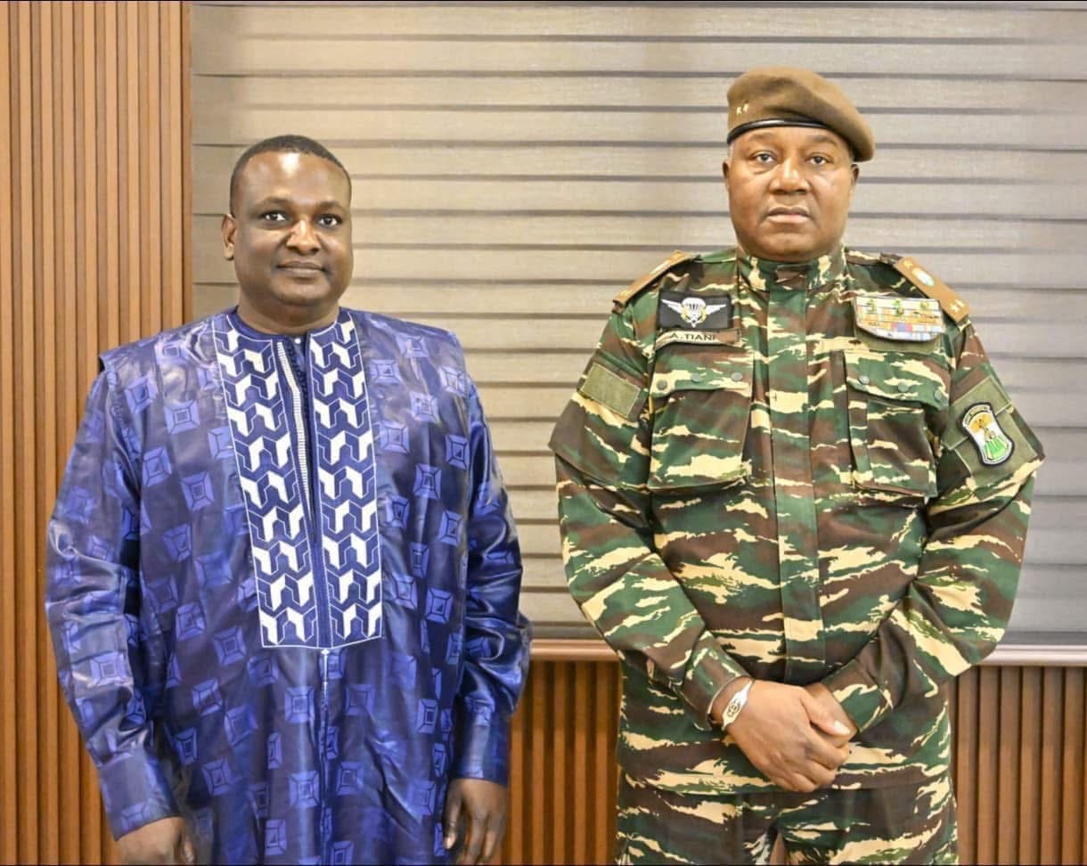 Le journaliste activiste Burkinabé Ibrahim Maiga reçu par le Président ...